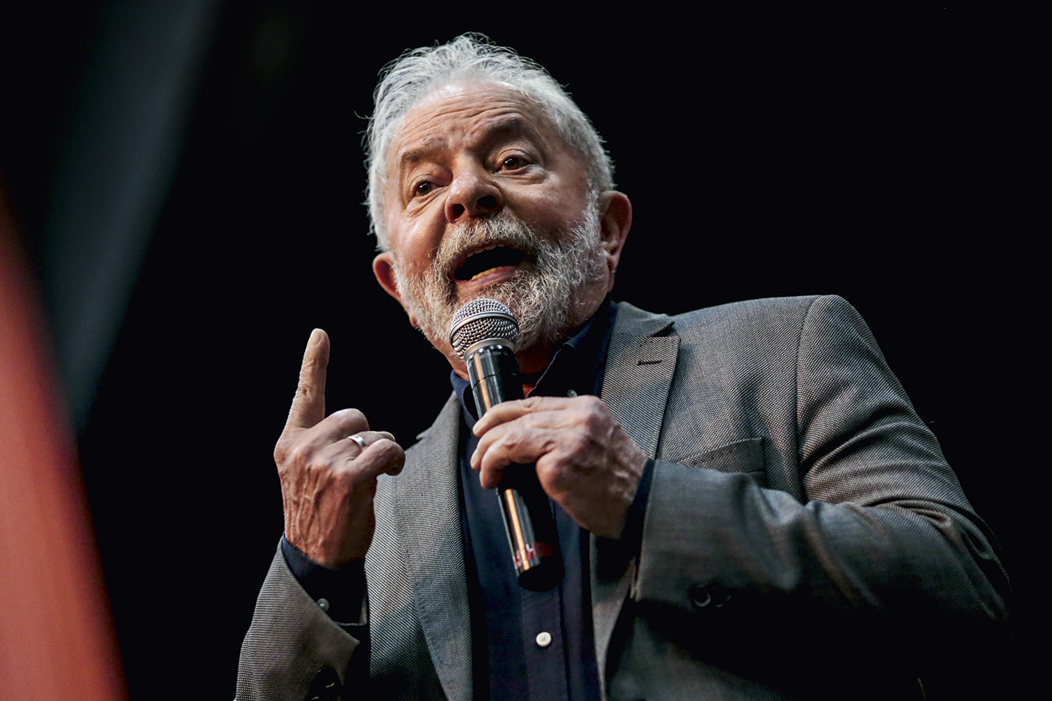 Poderdata Lula Segue Na Liderança Da Corrida Presidencial Com 40 Das